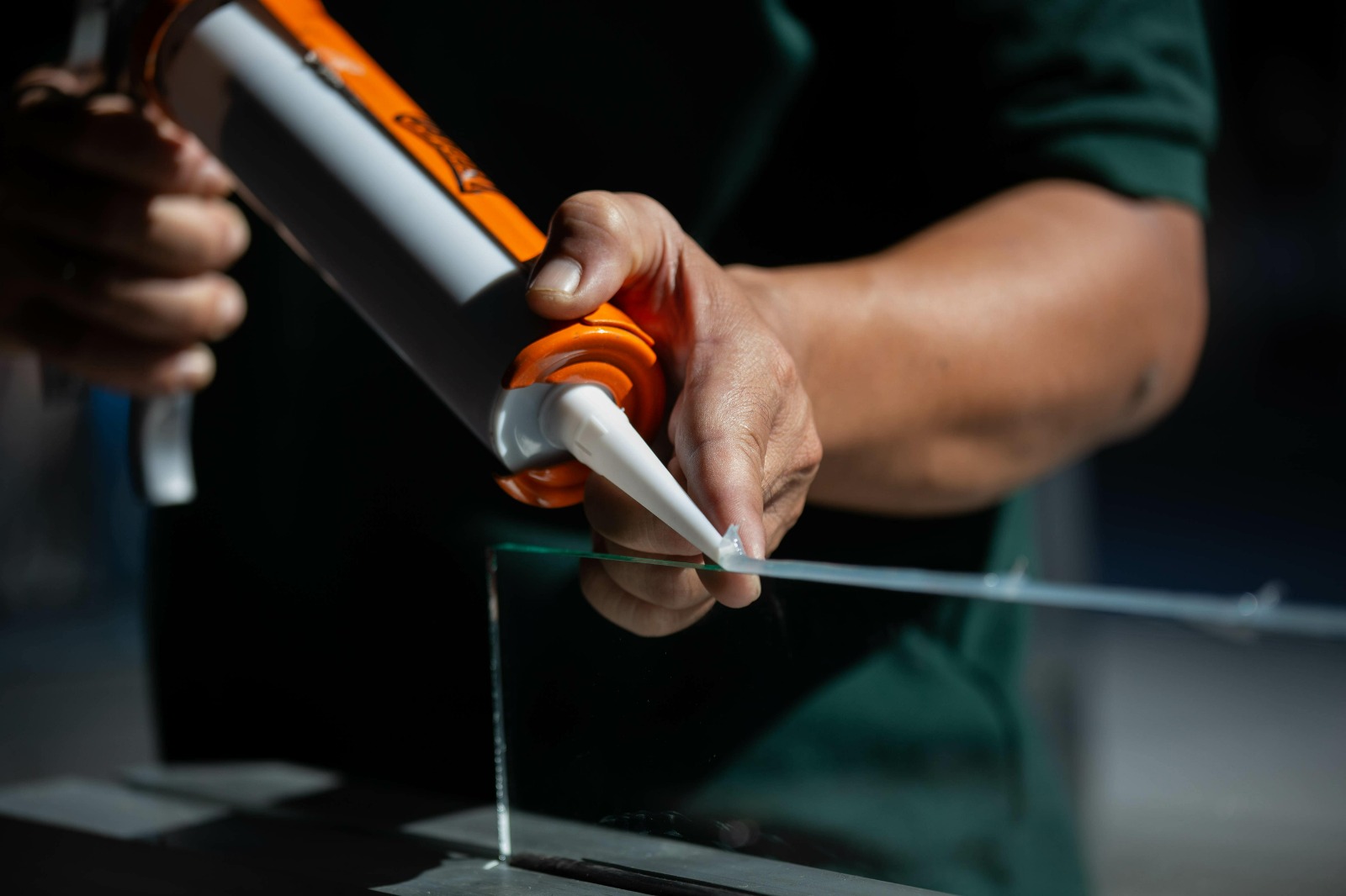 Dr. Fix - Silikon ve Mastikler, Poliüretan Köpükler, Yapıştırıcılar